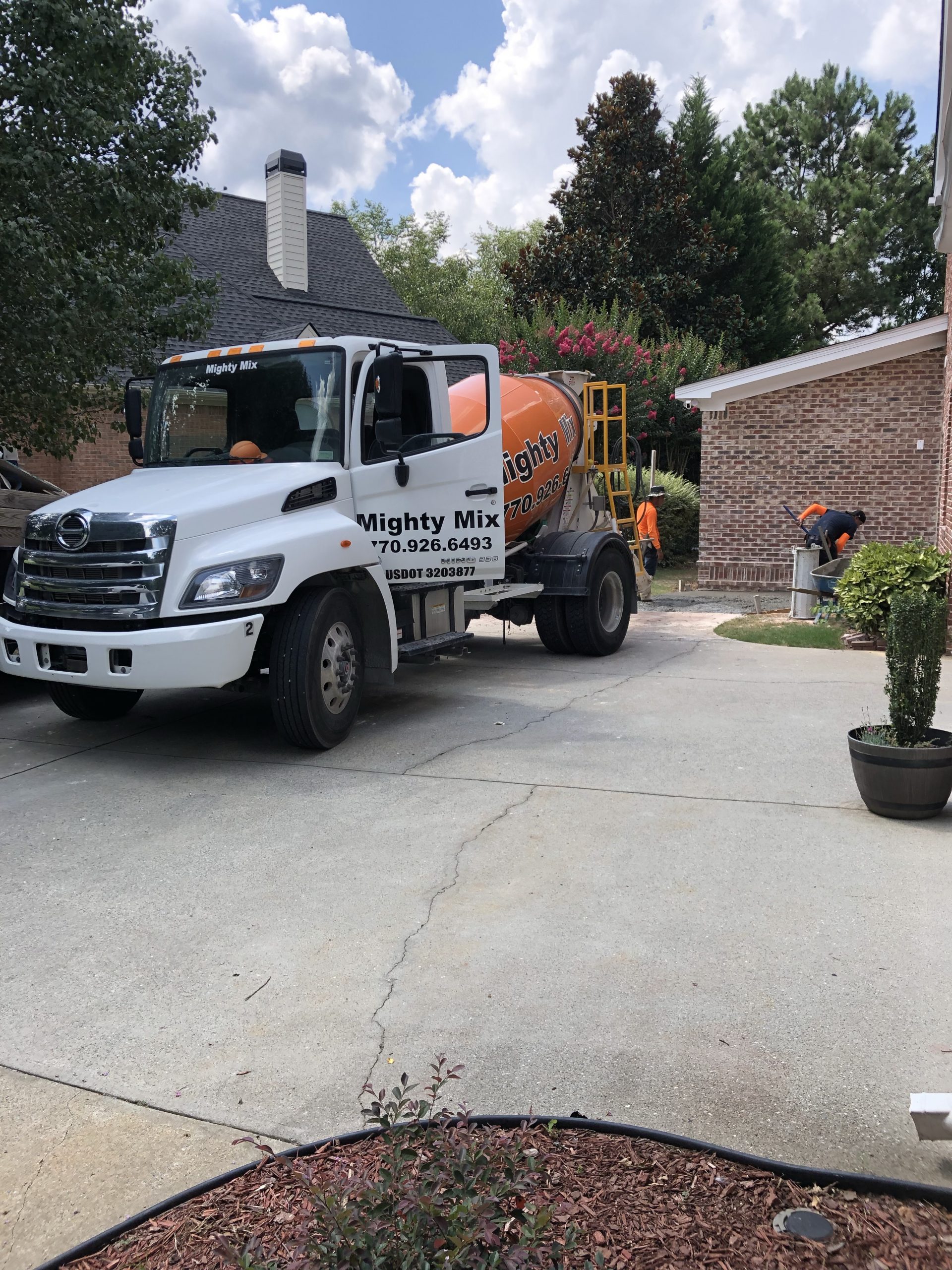 Mighty Mix Concrete – Specializing in Small Loads